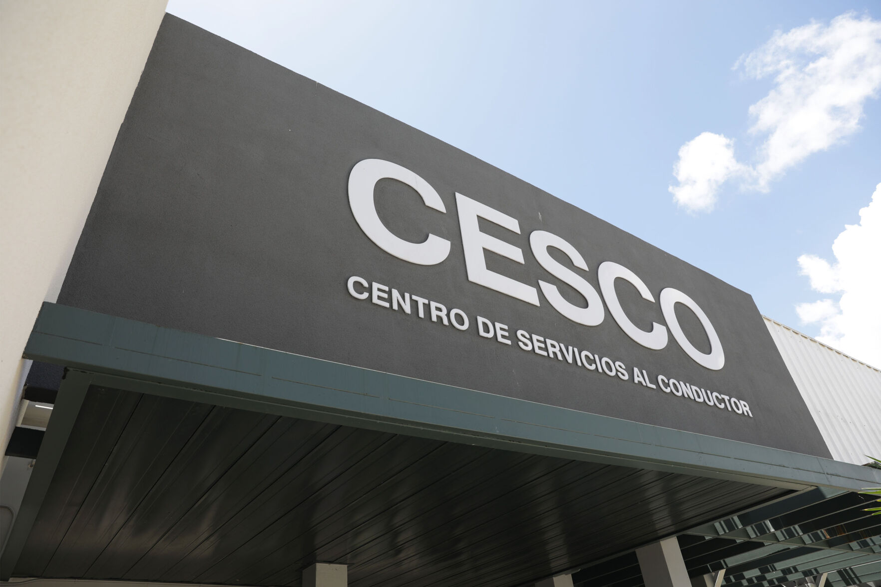 Centro de Servicios al Conductor (CESCO), Aguadilla (+1 787-890-2410)