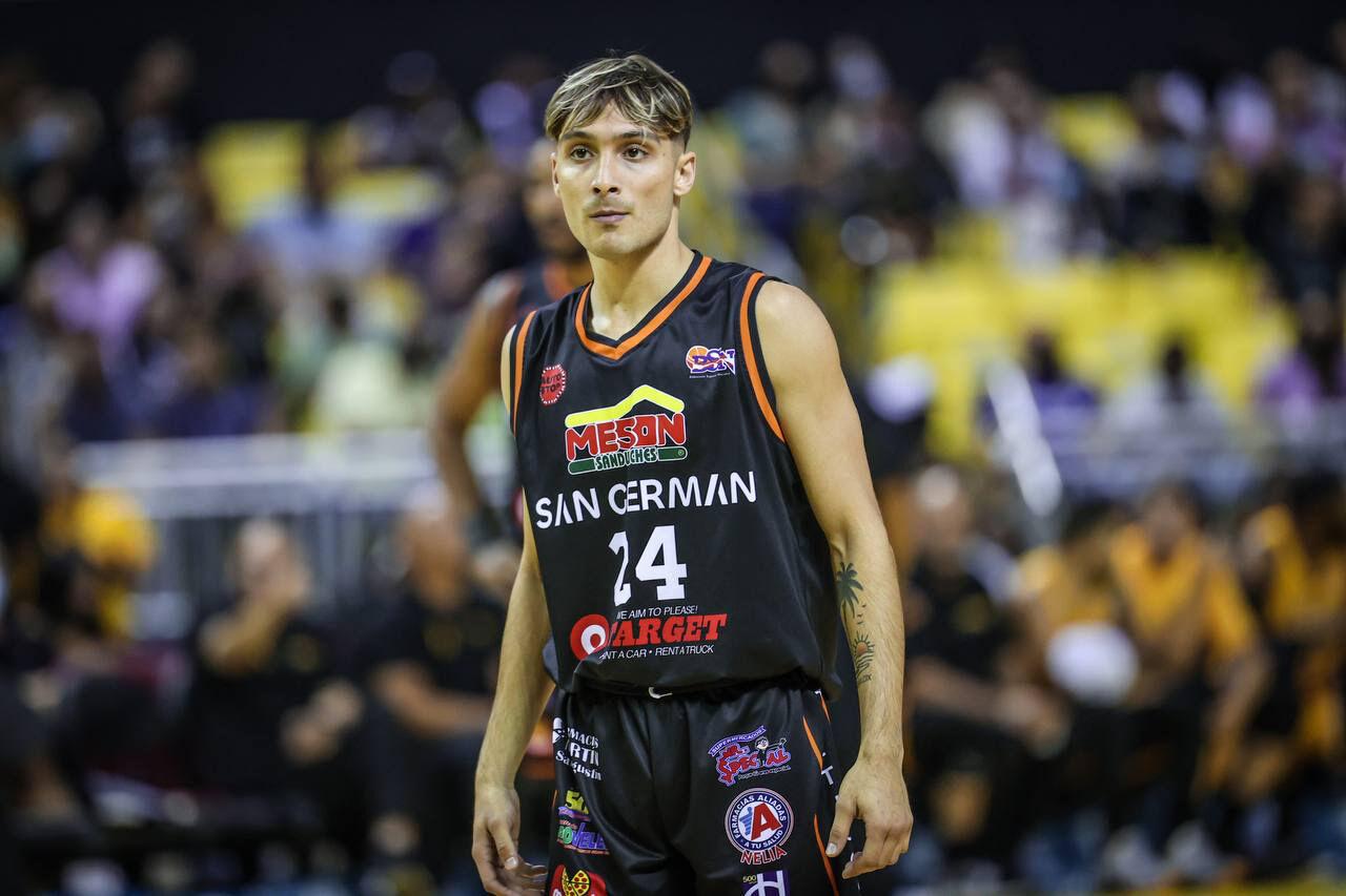 Javier Quiñones sigue los pasos de su padre Nelson en los Atléticos de ...