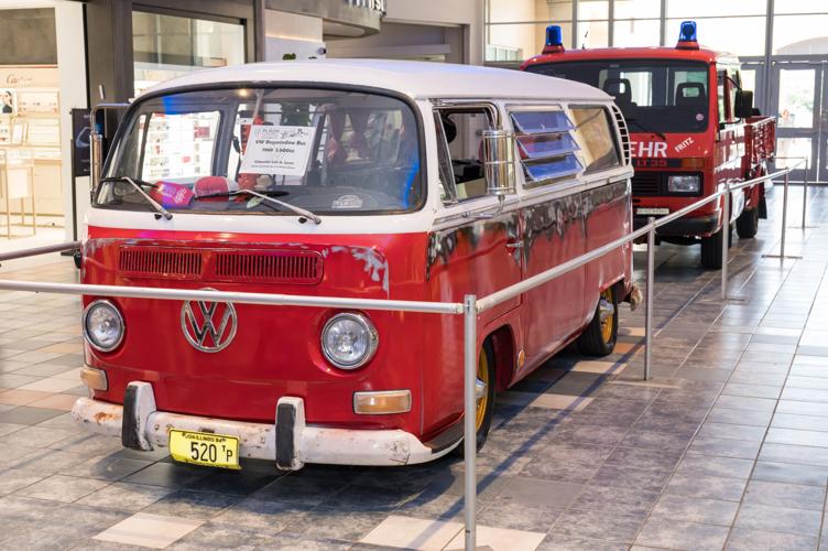 Plaza Las Américas Celebra la 17ª Edición de "Flower Power: It’s Volky ...