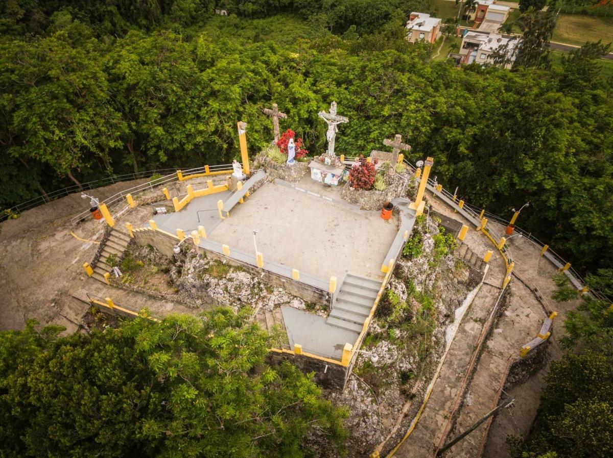Un encuentro en el Monte Calvario | Travesía | elvocero.com