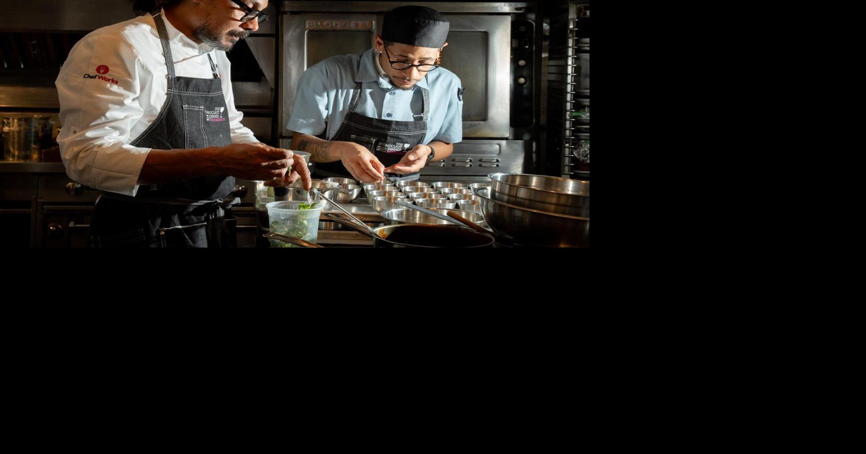 El chef Carlos Portela cocina en la Casa de James Beard | Actualidad ...