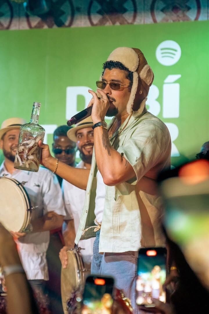 Yayi Pérez: el talento tras las guayaberas de Bad Bunny | Actualidad ...