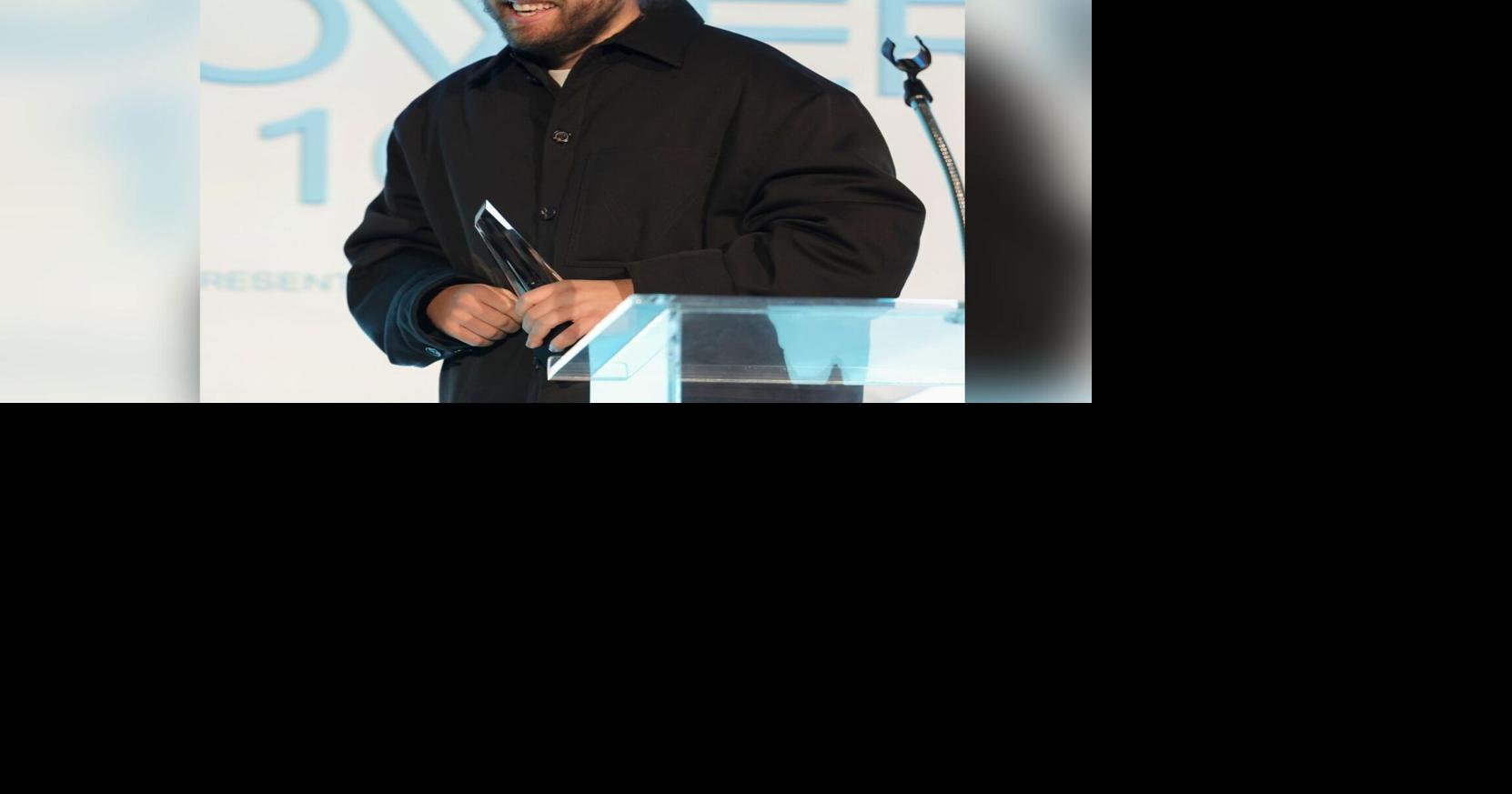 VÍDEO: Noah Assad se convierte en el primer latino en ser el Ejecutivo ...