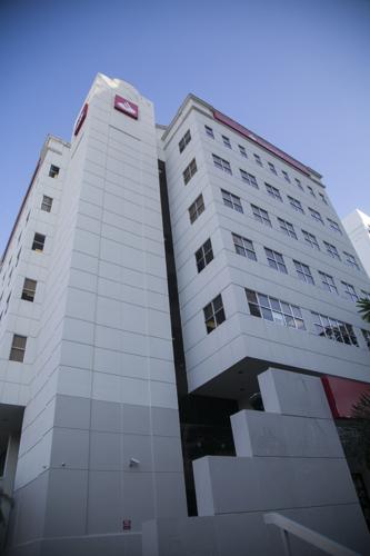 Fitch rebaja y retira los IDR de Banco Santander Puerto Rico | Economía ...