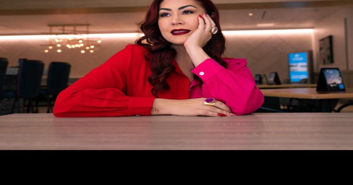 "Abraza a mi flaco": Consternada Daniela Droz en vivo | Escenario ...