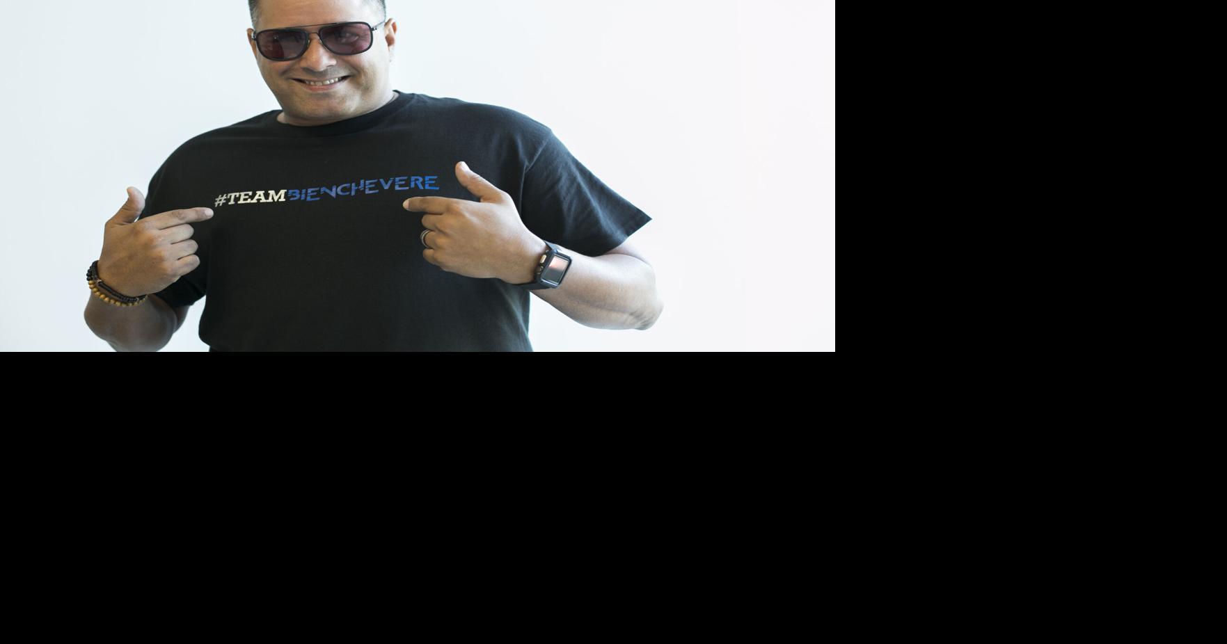 El cantante Kayvan Vega extiende una invitación al público salsero ...