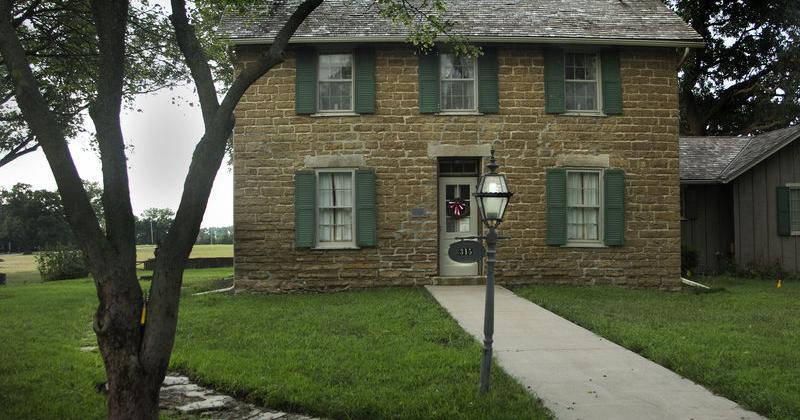 Howe House celebrates 150 years | Area News | emporiagazette.com