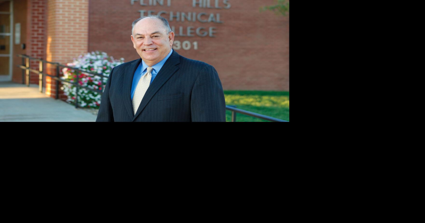 Hollenbeck announces retirement | Free | emporiagazette.com