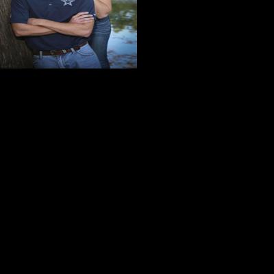 Stephanie Dall & Aaron Hammond | Weddings | emporiagazette.com