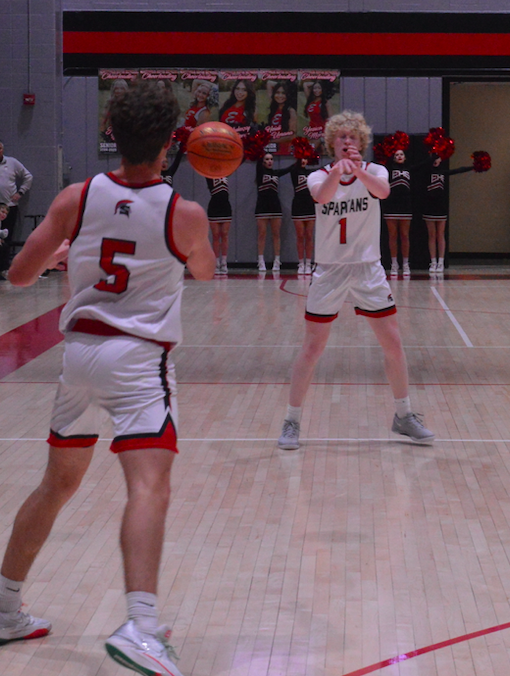 Emporia claims home split against Hays' | Sports | emporiagazette.com