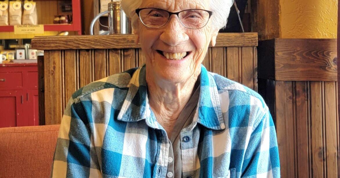 Neosho Rapids woman named 'Sensational Sunflower' honoree | Free ...