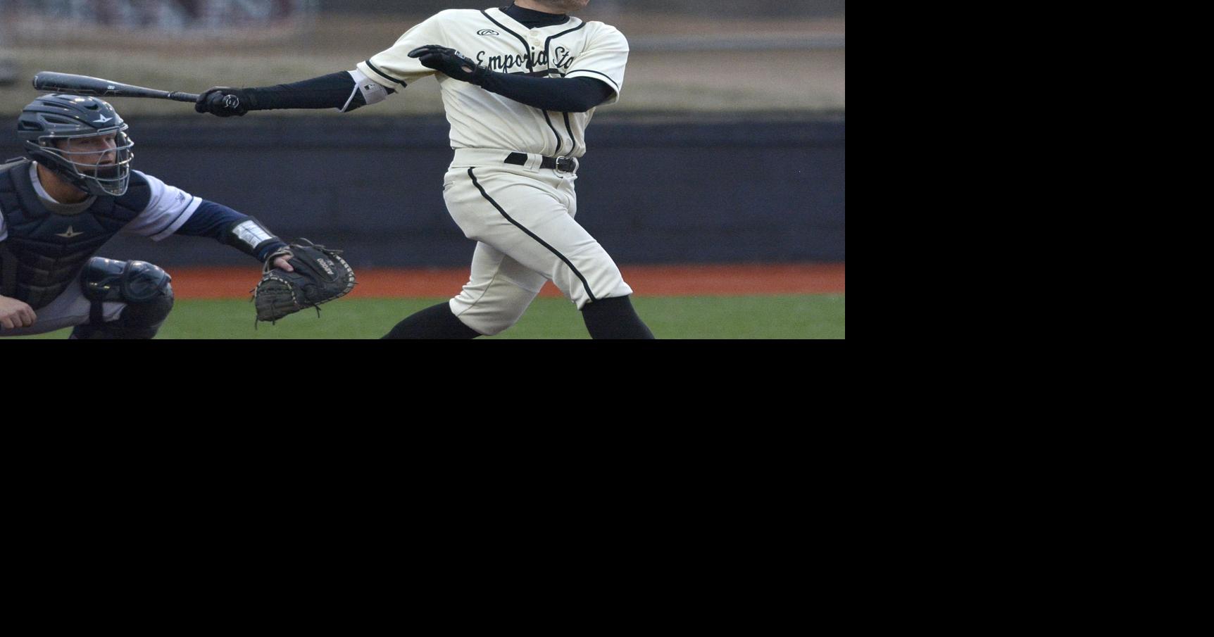 ESU baseball finishes split Sunday | Free | emporiagazette.com