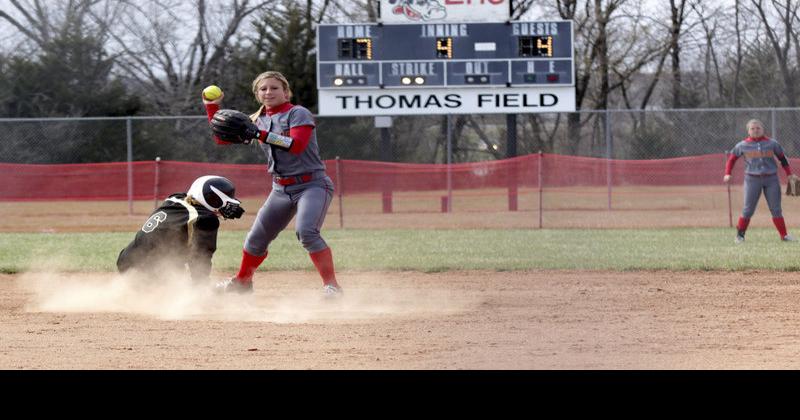 ESU softball splits with Pitt State | Sports | emporiagazette.com