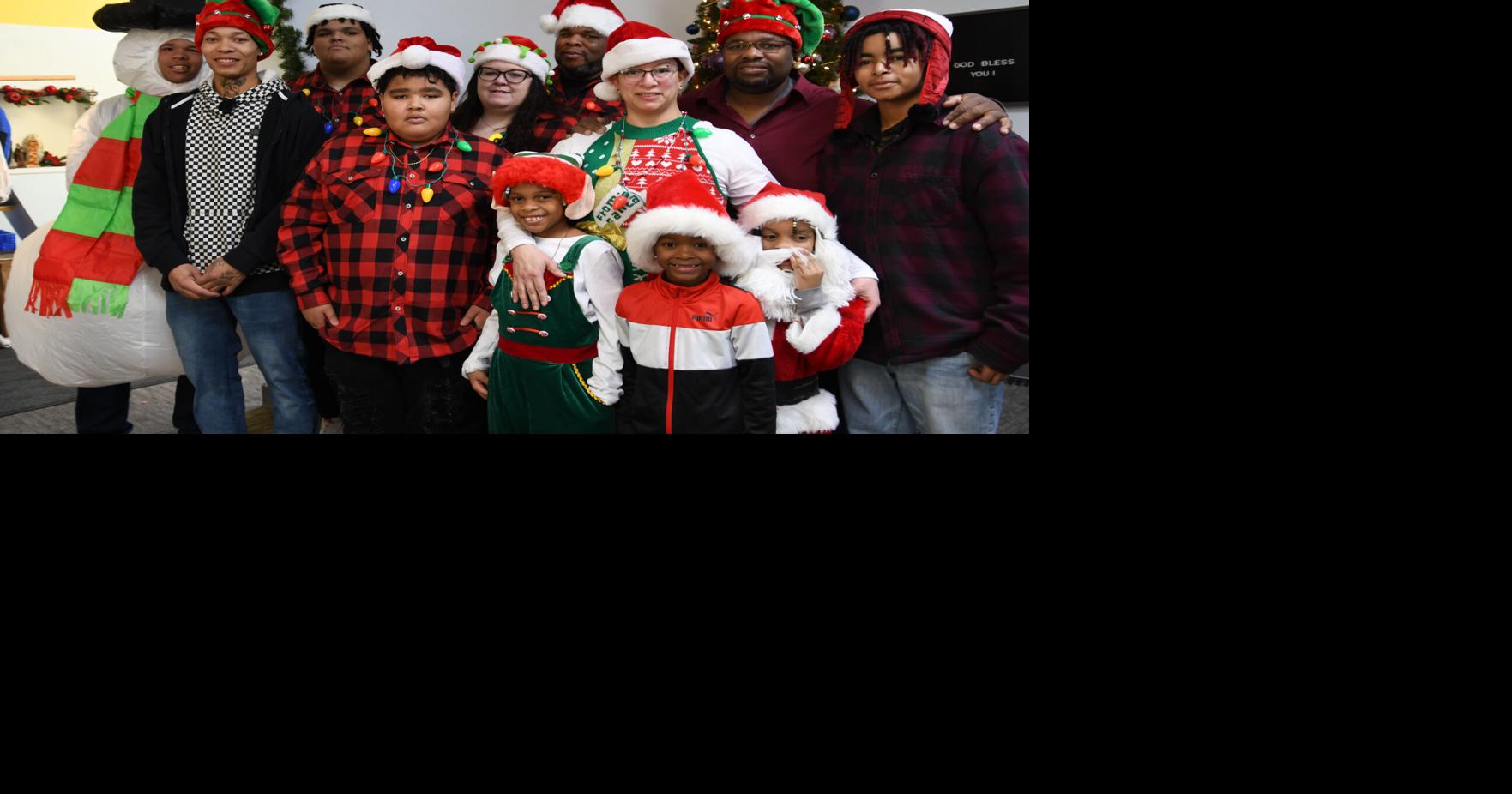 Monique-A-Wish spreads holiday cheer to local families | Gaz ...