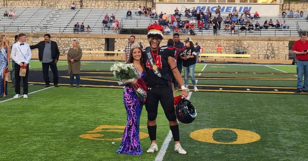 EHS Homecoming Royalty crowned | Free | emporiagazette.com