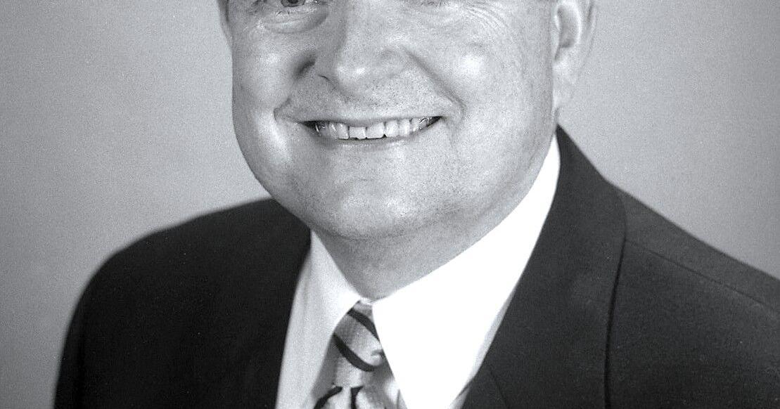Robert J. “Bob” Grover | Free | emporiagazette.com