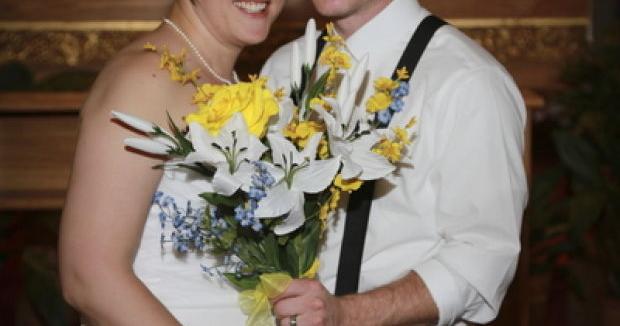 Amanda Mears & Michael McMurphy | Weddings | emporiagazette.com