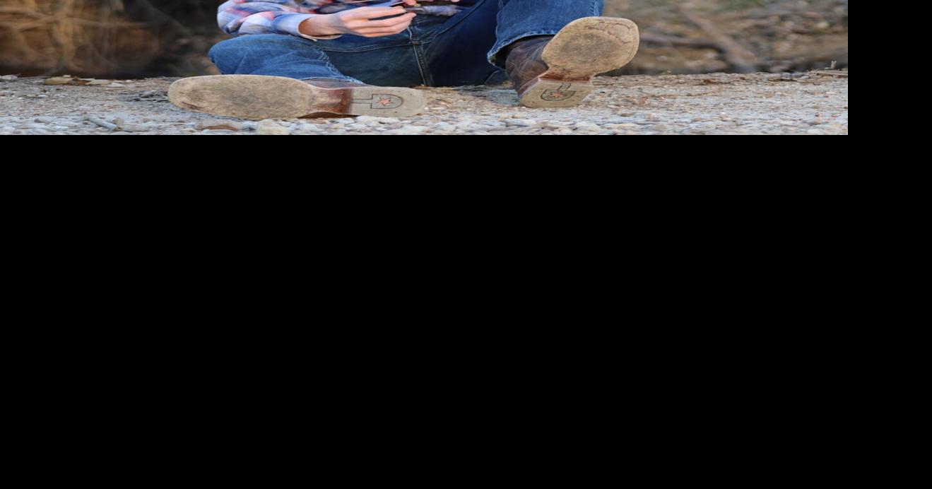 Dailey receives Dale M. Dennis Excellence in Education Award | Free ...