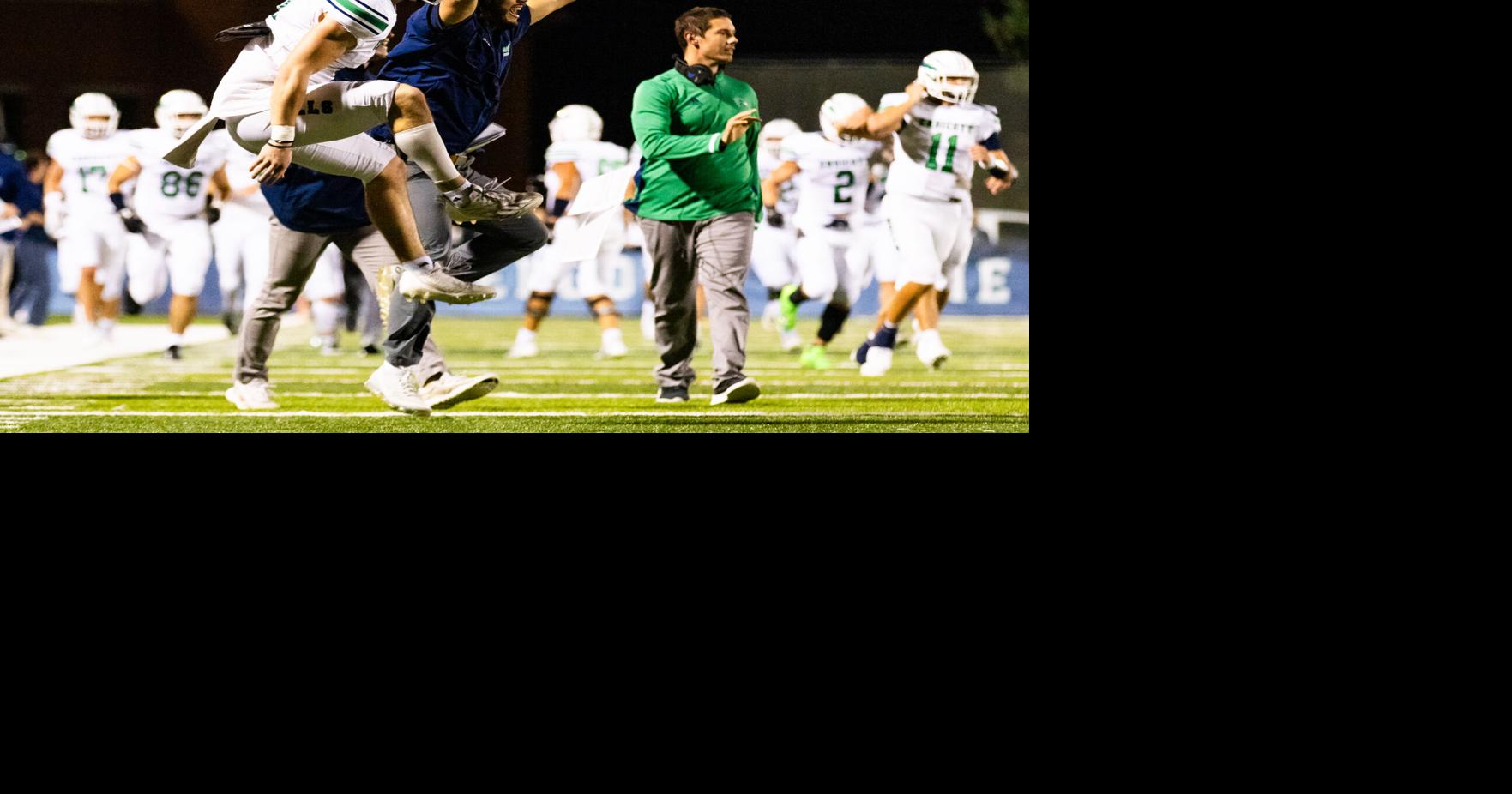 Endicott Football Makes History, Stuns No. 5/5 Hardin-Simmons | Sports ...