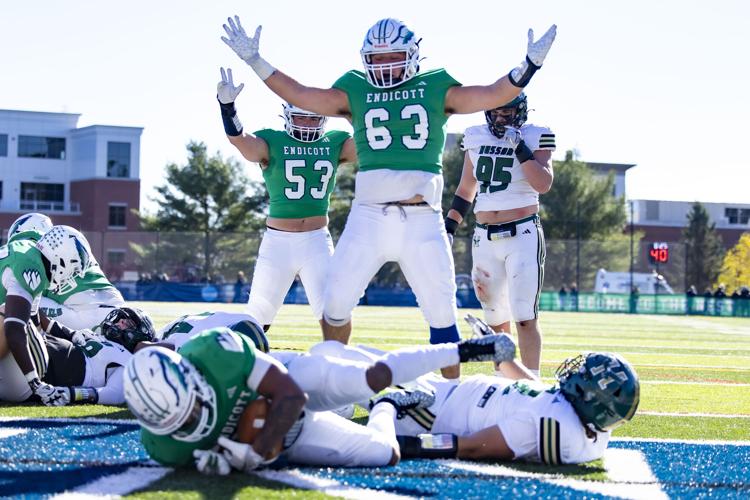 Endicott Football Captures Conference Title in Dominant Senior Night ...