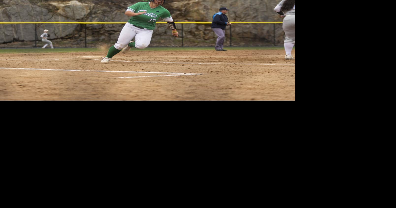 Softball Doubles Down on UNE | Sports | endicottobserver.com