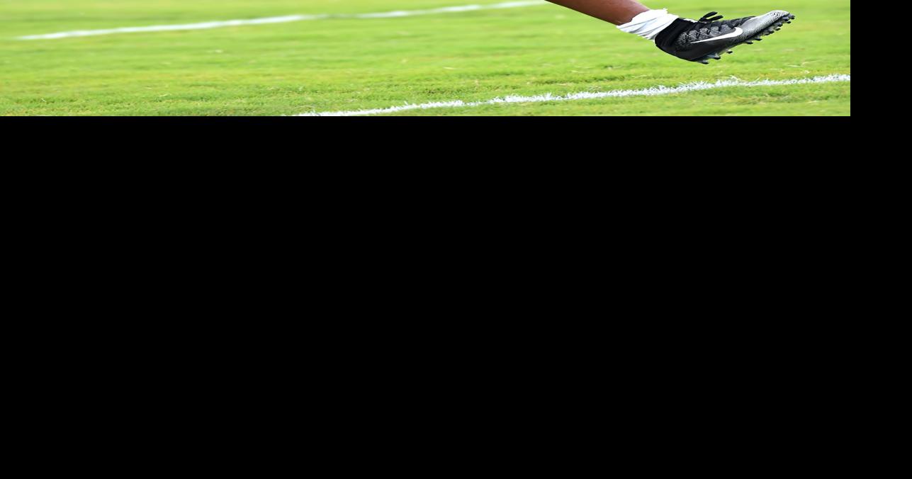 Metrolina cruises past Cards led by Ishod Finger's 312 rushing yards ...