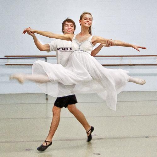 Youth Ballet will give 20th 'Nutcracker' performance | Features ...