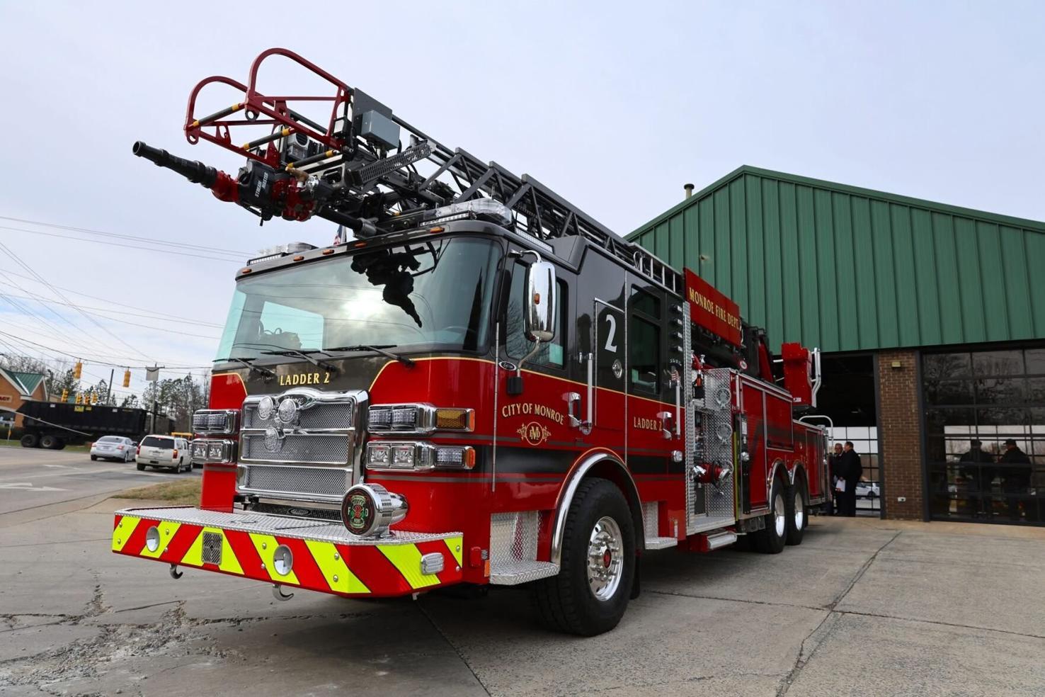Monroe Fire Department unveils its largest ladder yet | Enquirer ...