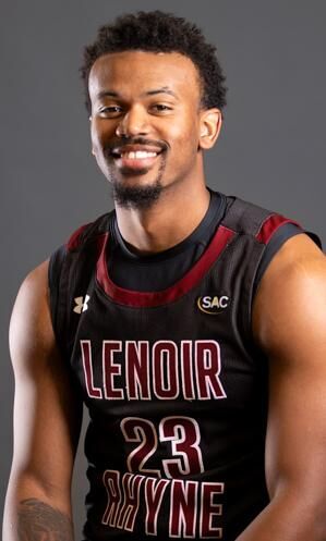 Forest Hills High legend Tyson helps L-R beat Bulldogs in Cuddy Arena ...