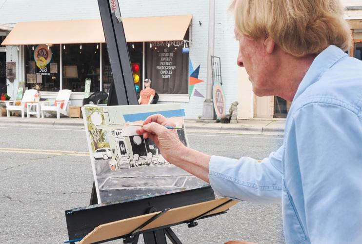 Local artists enjoy painting outside | Enquirer Journal ...