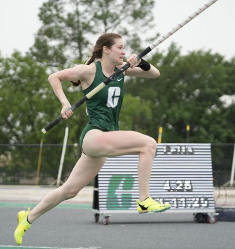 UNCC's Felts leaping higher than ever | Enquirer Journal ...