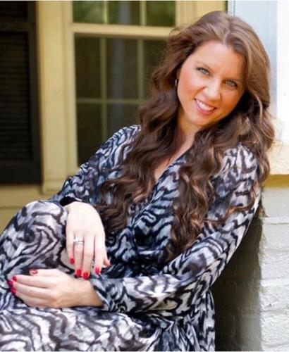 Former model transitions to career in photography | Local News ...