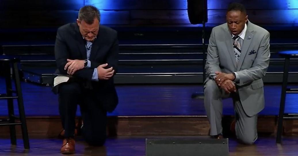 Pastors kneel in unity during civil rights movement | Church ...