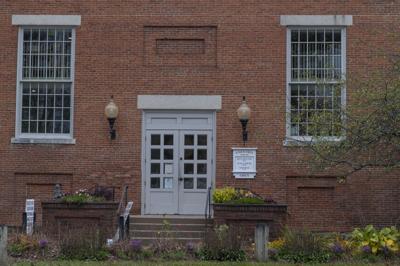 Essex Free and Brownell libraries share top 10 books of 2024 | Local ...