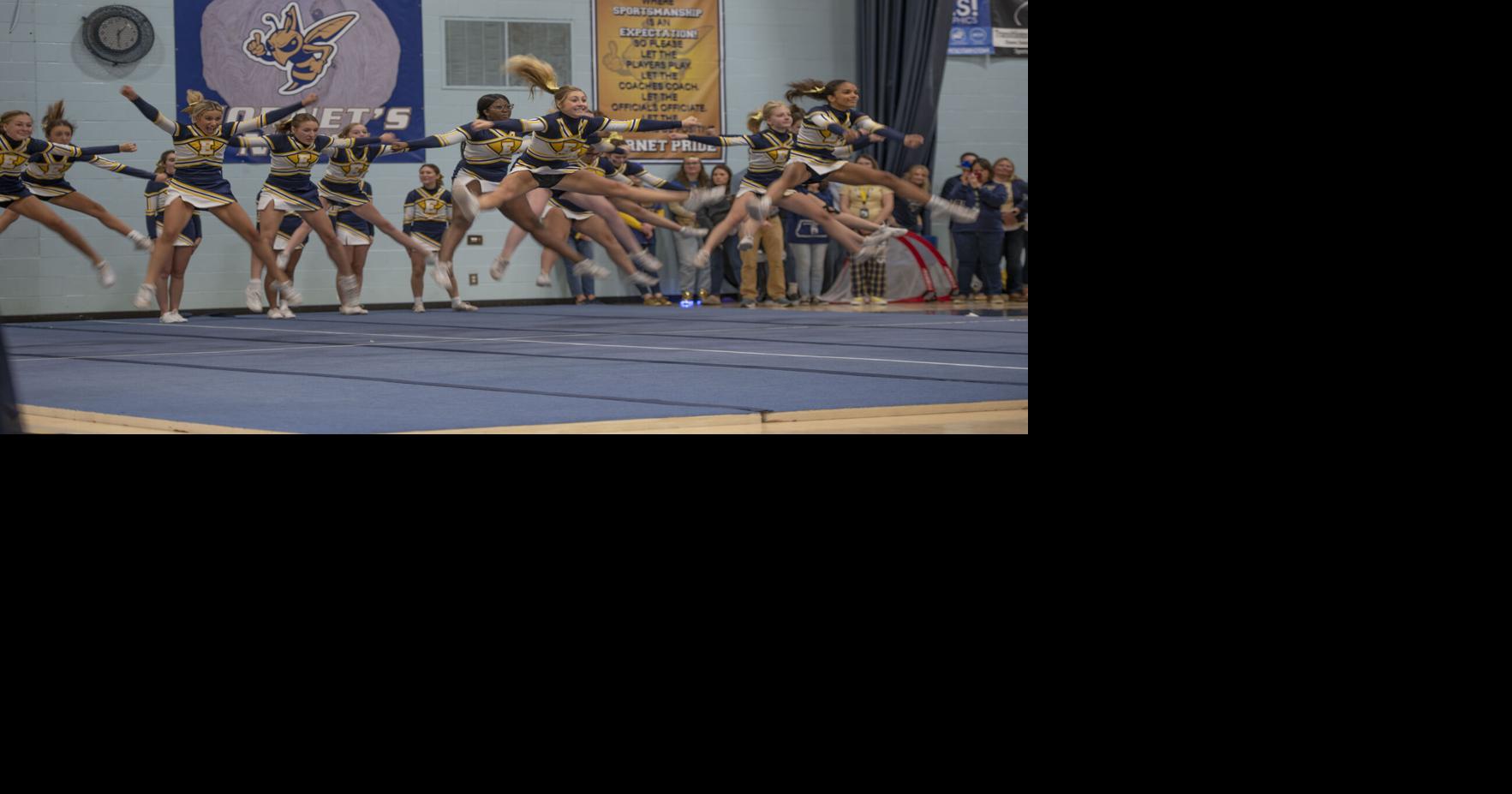 EHS cheerleaders | | essexreporter.com