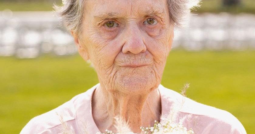 Sarah (Sally) Lou Leach | Local Obituaries | estesparknews.com