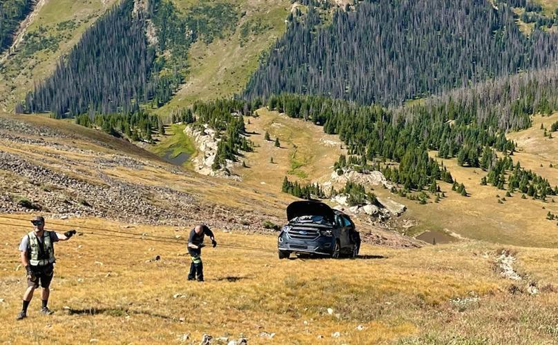 Vehicle Accident On Trail Ridge Road | RMNP News | estesparknews.com