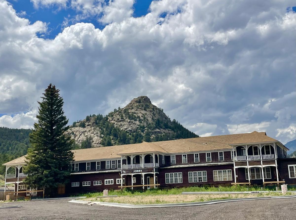 Historic Elkhorn Lodge Open House Tour | Estes Valley Spotlight ...