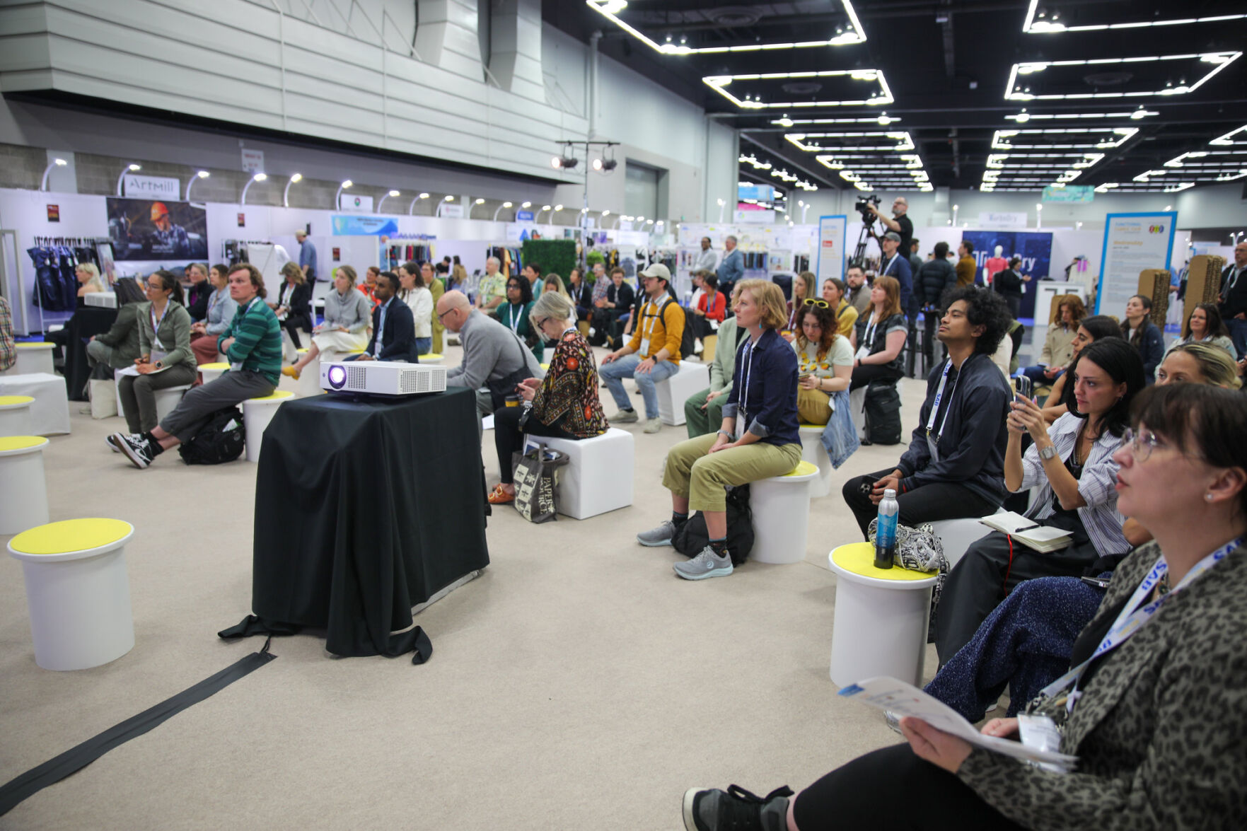 Functional Fabric Fair Winter debuts expert talks, immersive sourcing ...