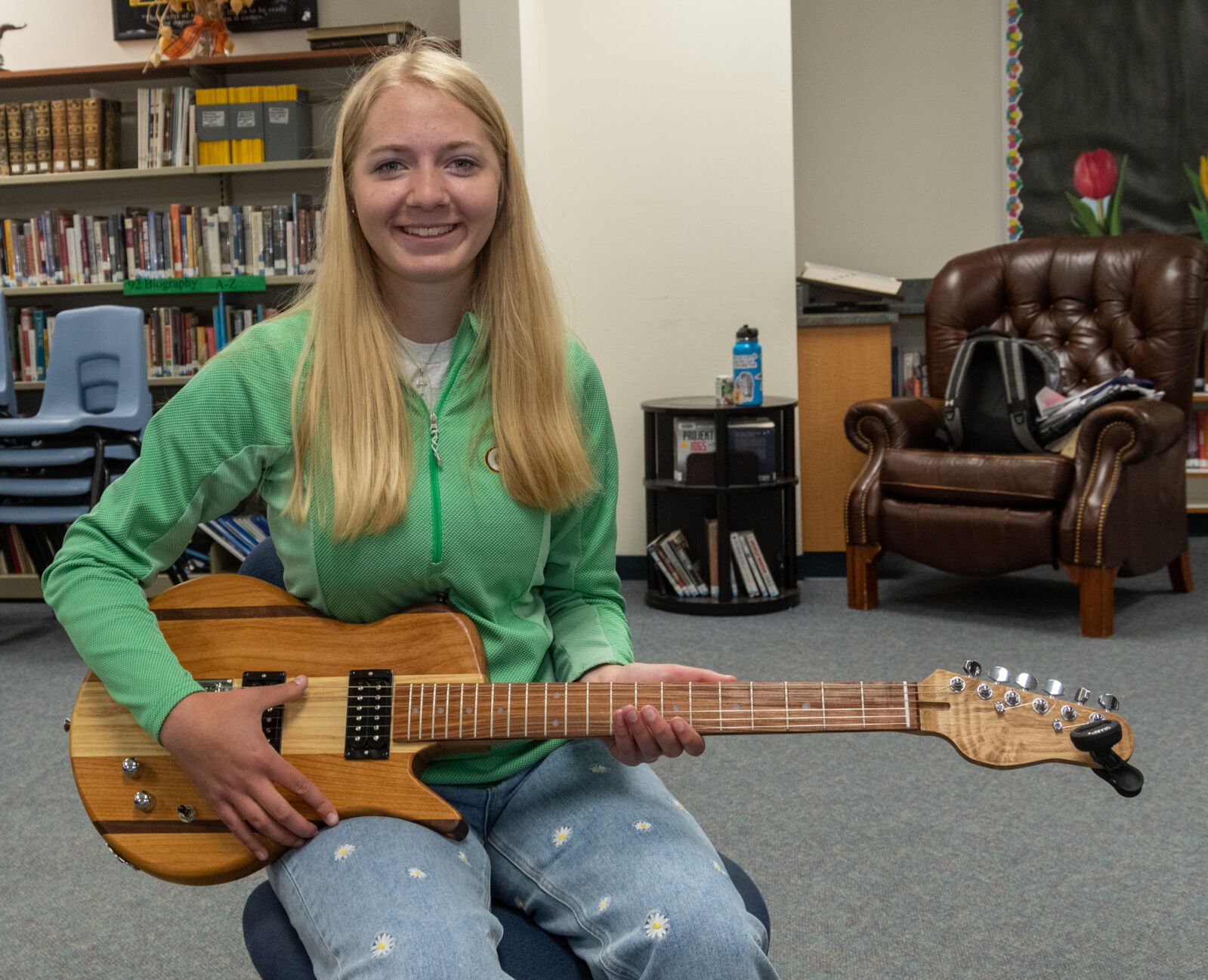 Students Build Guitars For Physics Class Project | Science ...