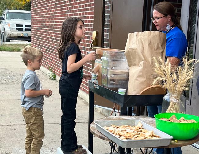 Power School goes for “Gold in Grains” | Local News | fairfieldsuntimes.com