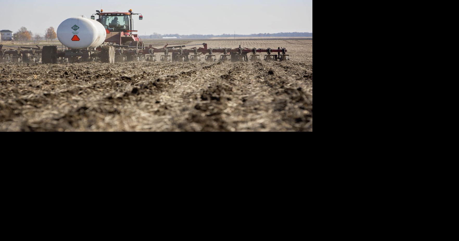 Fall fertilizer applications ramping up | Crop Conditions | farmweeknow.com