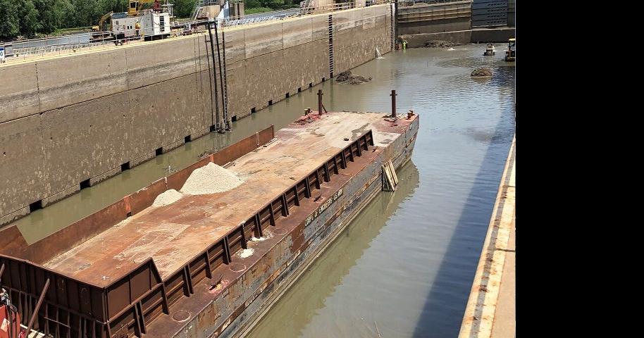 Low river levels, high barge rates return for another harvest season ...