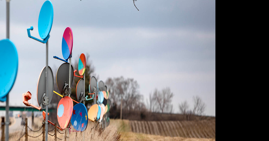 Retired farmer creates 'Alien Dish Farm' along I-80 | General ...