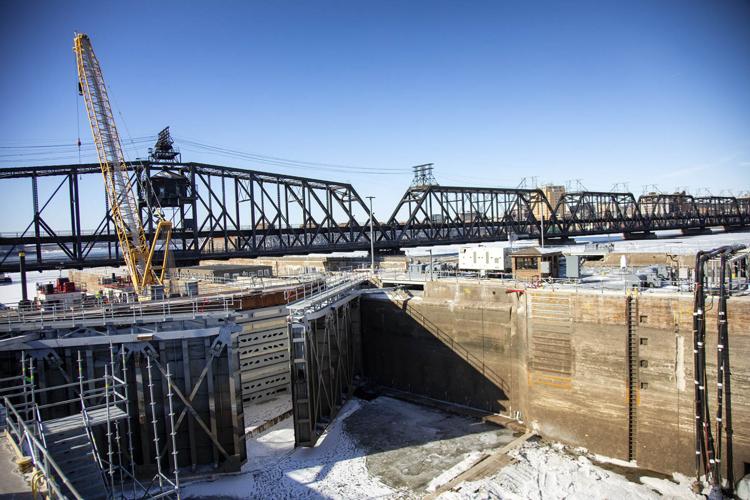 Lock and Dam 15 tour | | farmweeknow.com