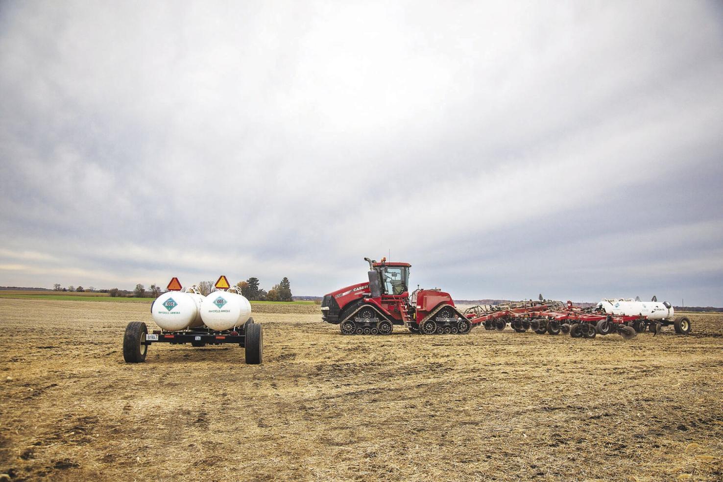 Fall fertilizer applications ramping up | Crop Conditions | farmweeknow.com