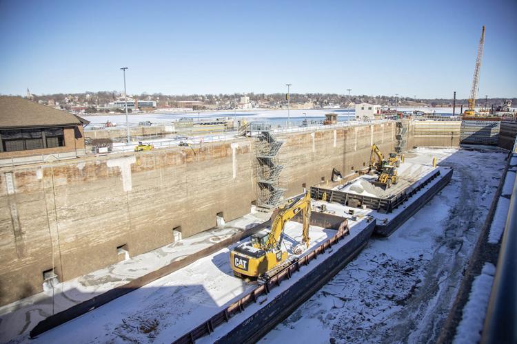 Lock and Dam 15 tour | | farmweeknow.com