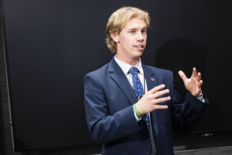 Loker wins Collegiate Discussion Meet | General | farmweeknow.com