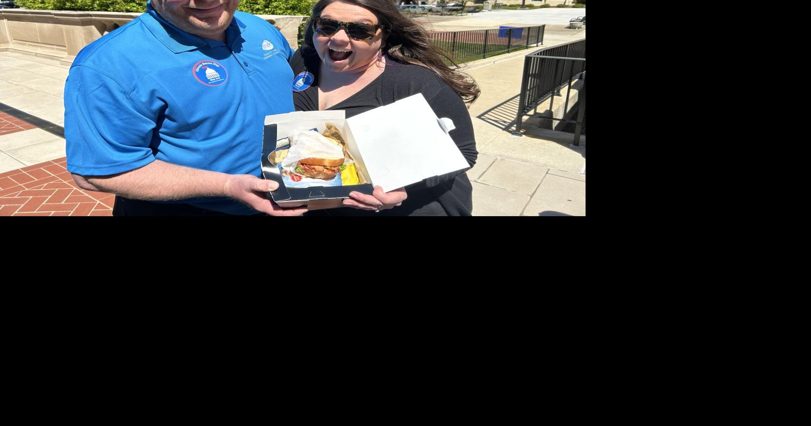 Bacon Day spotlights Illinois hog farmers | General | farmweeknow.com