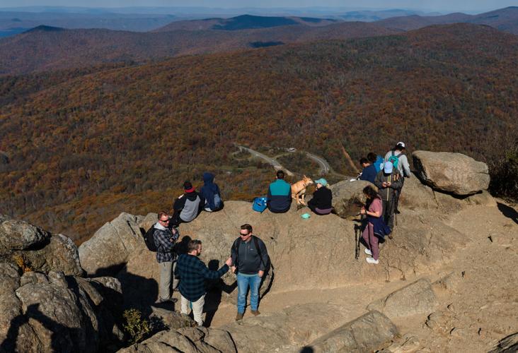 PHOTOS: Despite shutdown, visitors flock to Shenandoah this fall ...